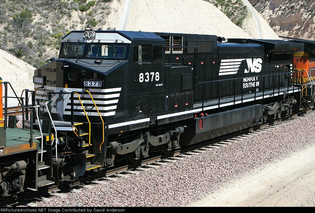 NS 8378